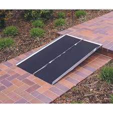 PVI 5ft Aluminum Single Fold Threshold Ramp | DMES